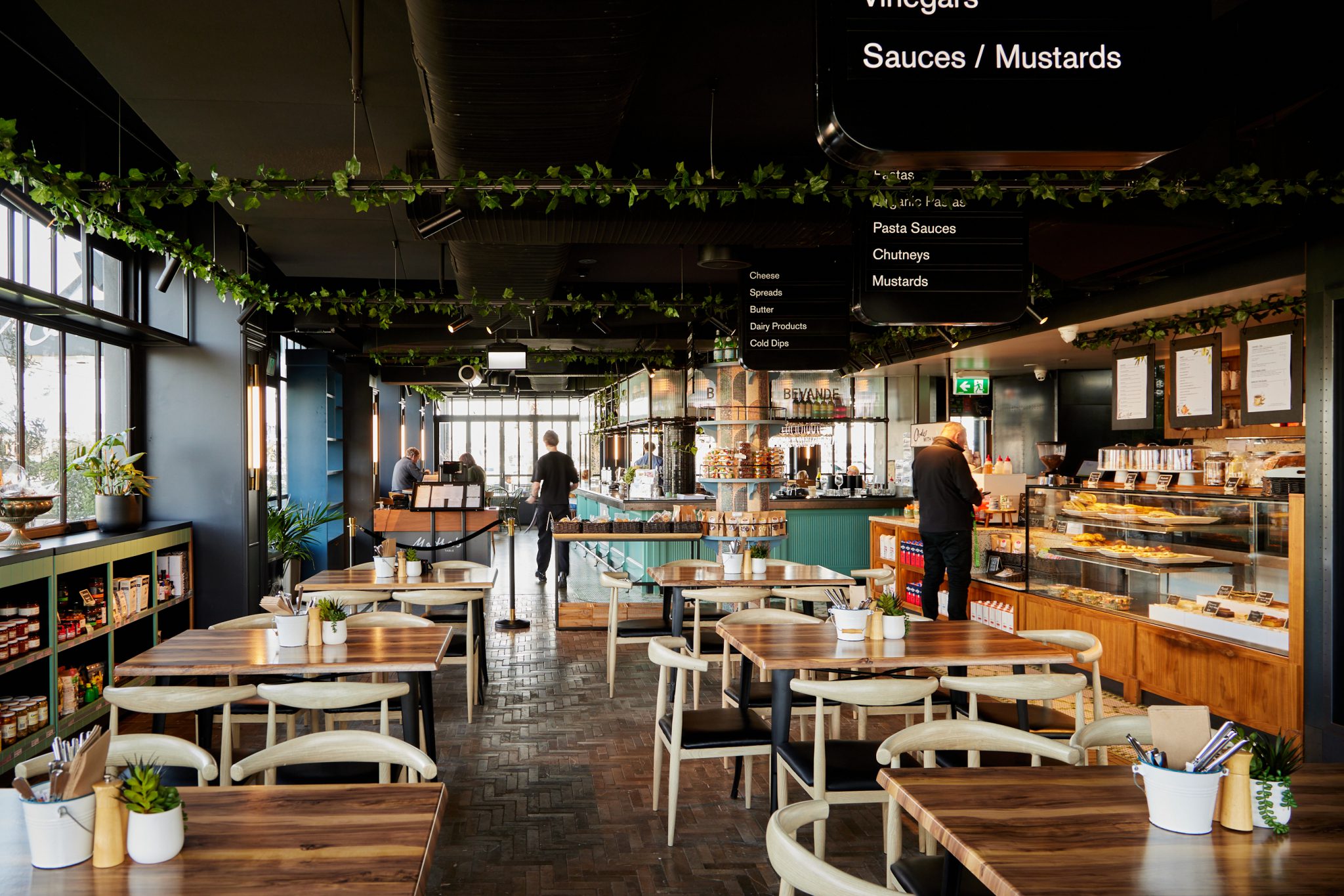 CAFÉ – Martha's Table